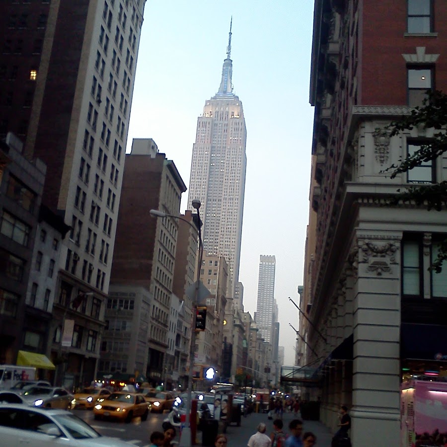 AKedOLTKIVq1fR857X5b9hanz0TBMfUGw2C5SOZ2XTL5Og=s900-c-k-c0x00ffffff-no-rj