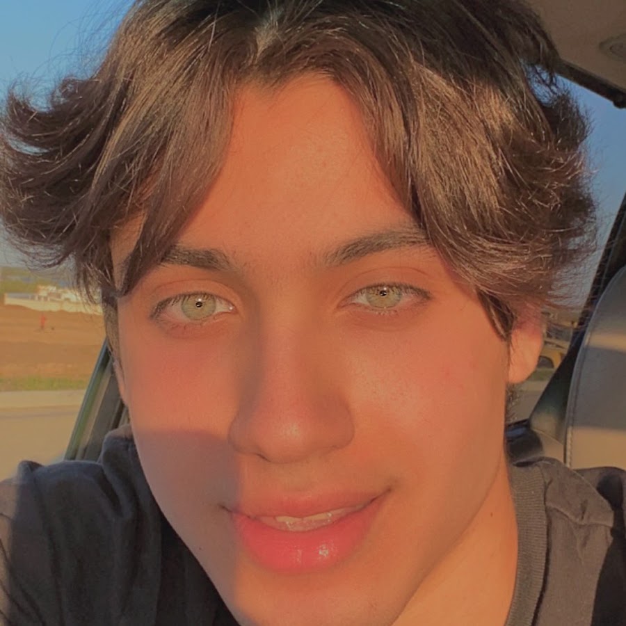 AKedOLTURuIu85T2Xq_ow25SuquBN3Jv5MQKYaX-eh46=s900-c-k-c0x00ffffff-no-rj