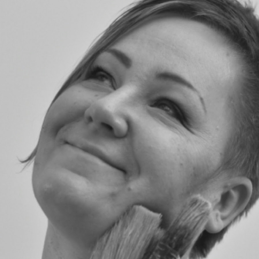 AKedOLTV-2RiE6qRulX3uk1zyEhFaIp6ZrU8otW8L-Eq=s900-c-k-c0x00ffffff-no-rj