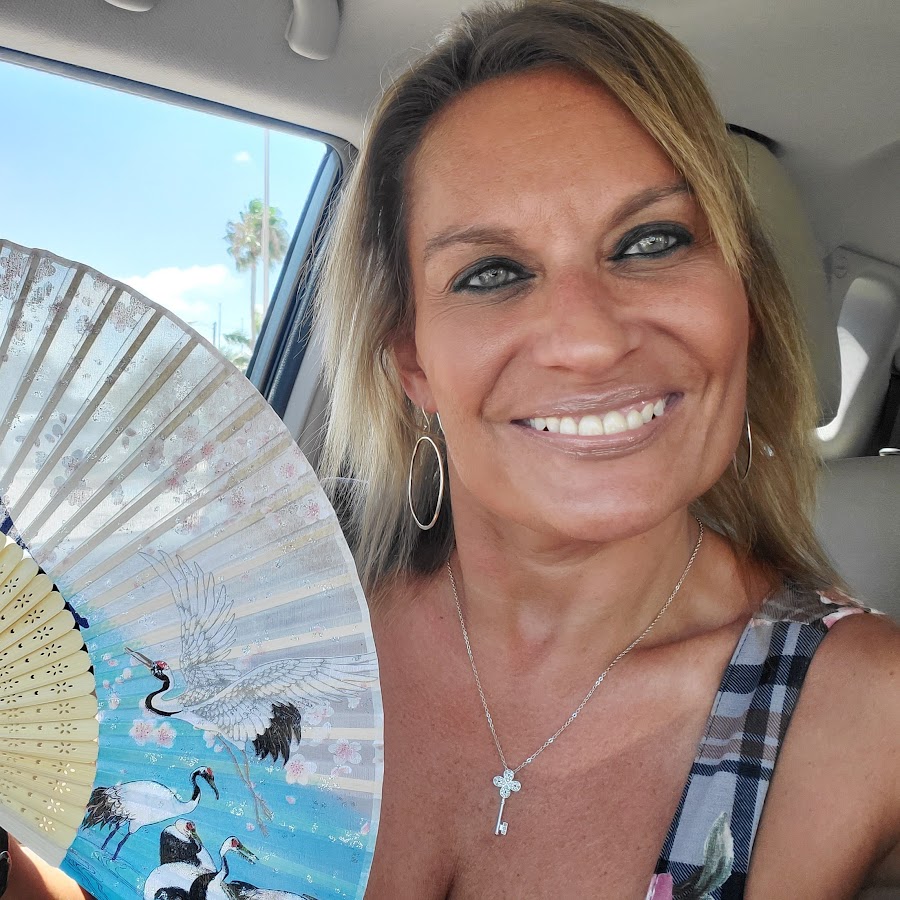 AKedOLTZ1b4q7eGbOtltJLQ0L4HGPntkgpd-3-0c6r5q=s900-c-k-c0x00ffffff-no-rj