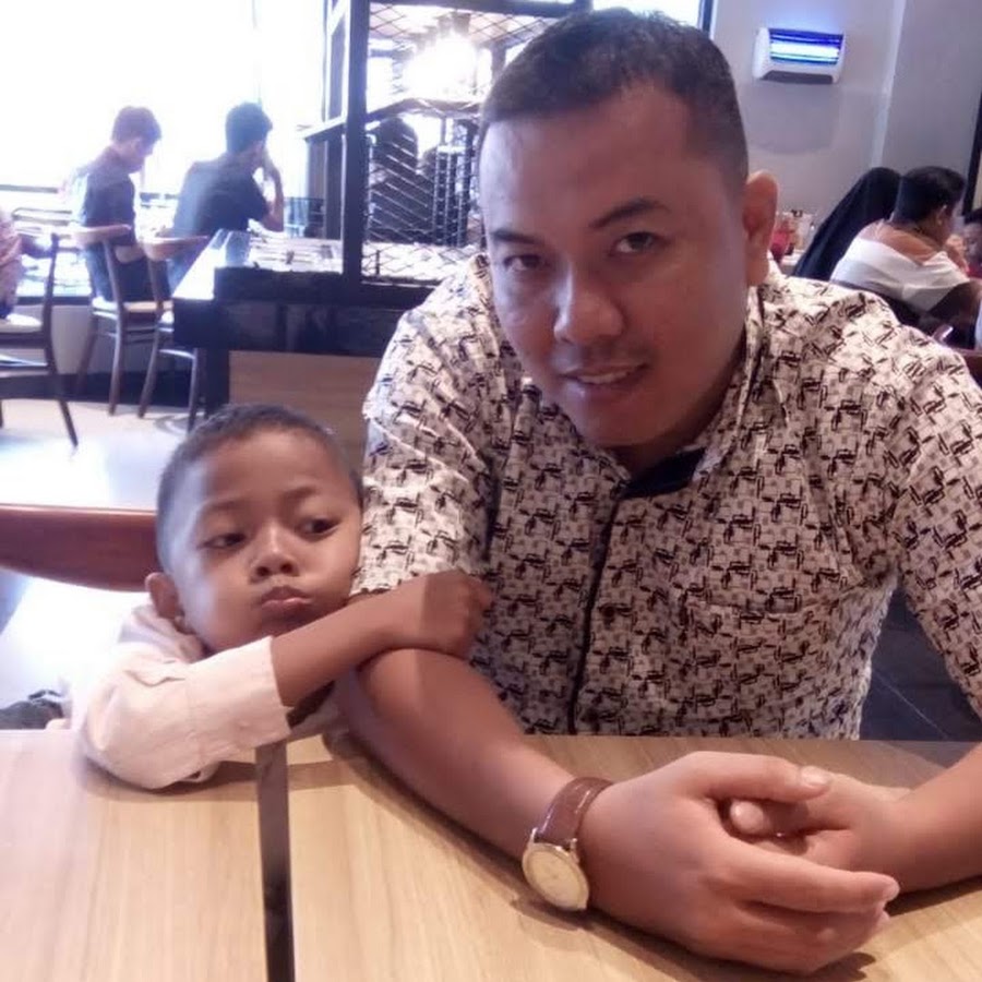 AKedOLTZkkhm_N_0-5ODfnyfW5hfvr2YBpZt6iiIsForZA=s900-c-k-c0x00ffffff-no-rj