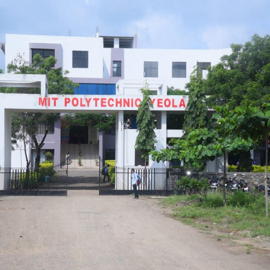 AKedOLTsCo8-Pk06T15BDzZ7dlw5fSrdKpWiE57IusDx=s900-c-k-c0x00ffffff-no-rj