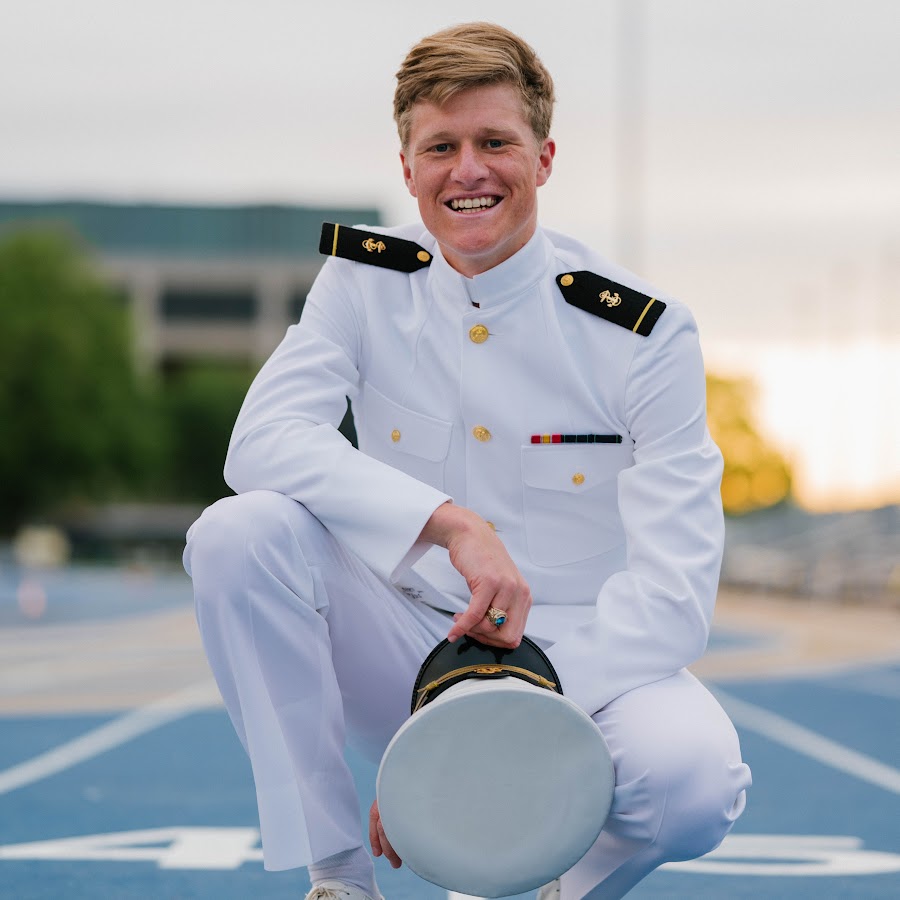 AKedOLTxNV1ch9bebMKhkcF7a6nFTSXcPcGZof5ZJ-r4EBk=s900-c-k-c0x00ffffff-no-rj