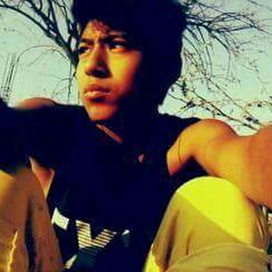 AMLnZu-1s13goxE1cS318aPFp1CEd89biU68VfaQv2r4=s900-c-k-c0x00ffffff-no-rj