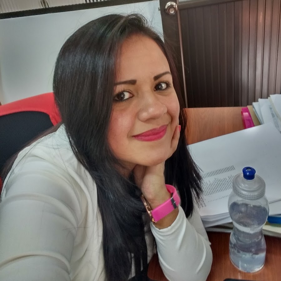 AMLnZu-5c9Cv2U7PYOtRO8BFsI9oB1d1y4X0F6-KwoHqdg=s900-c-k-c0x00ffffff-no-rj