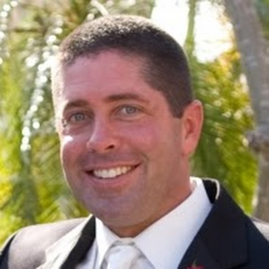 AMLnZu-8GKQB-vgHCbxnLLpbJM15uKEdlPqaBHm9v_ML=s900-c-k-c0x00ffffff-no-rj