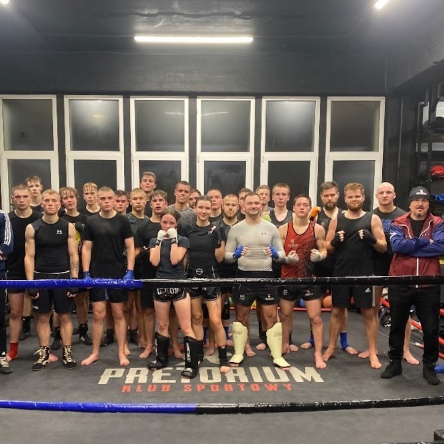 AMLnZu-A3hGbocrqj6FMbTqZ0AVnYsPiPyRvB9_P59Wv=s900-c-k-c0x00ffffff-no-rj