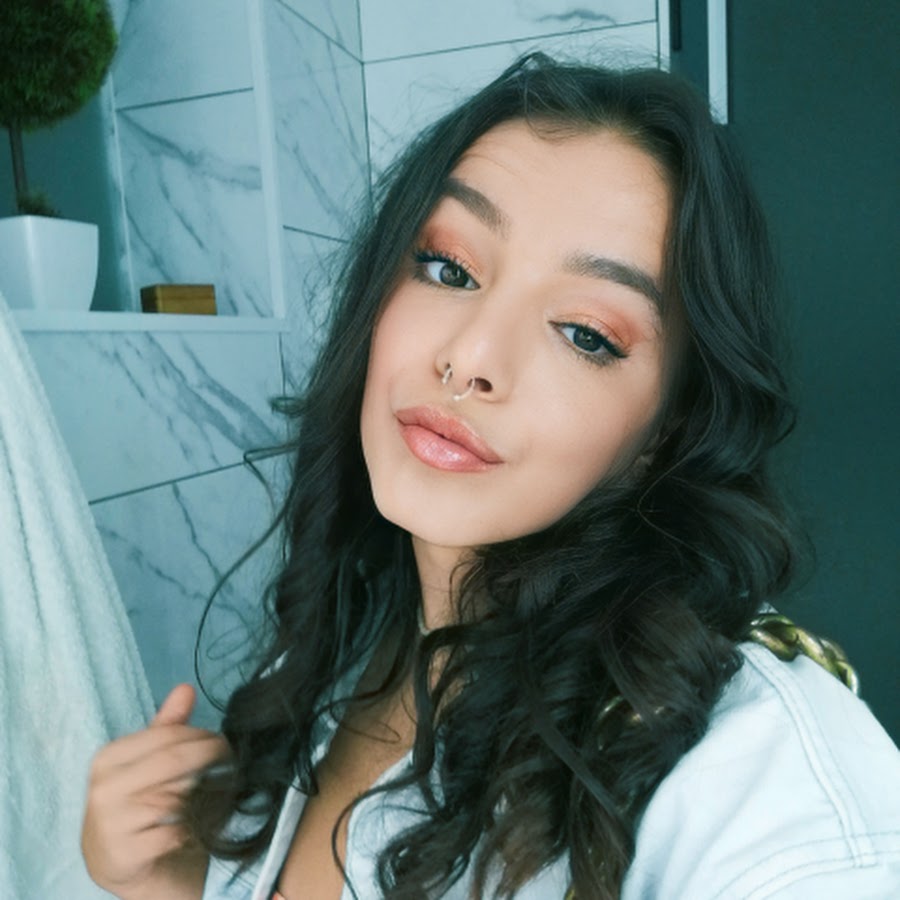 AMLnZu-ABCsWLTeFf12kZGHGI7l5cbkwUuH-pcK6vExtPg=s900-c-k-c0x00ffffff-no-rj