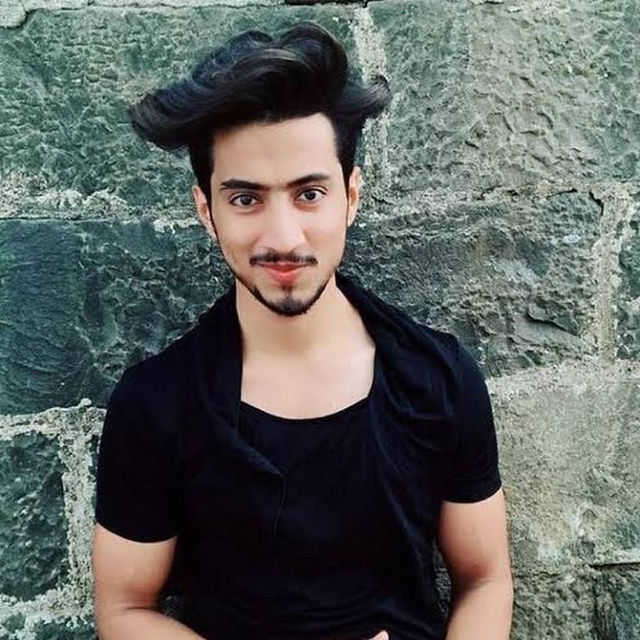 AMLnZu-B8oxoPQQefhlvtwN-82C4VEV3Hc8z8sNUNvPt=s900-c-k-c0x00ffffff-no-rj