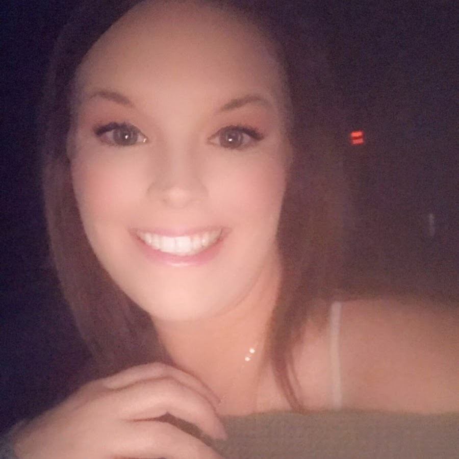 AMLnZu-BI8QfEwVIa487W2UizBkib0H9_Ob_TfC7QdISoOU=s900-c-k-c0x00ffffff-no-rj