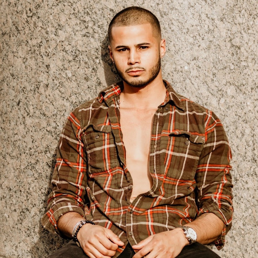 AMLnZu-Lp8CCeKq_DKWEZu5vO_hVXP3AZ7fKIomEcJCR=s900-c-k-c0x00ffffff-no-rj