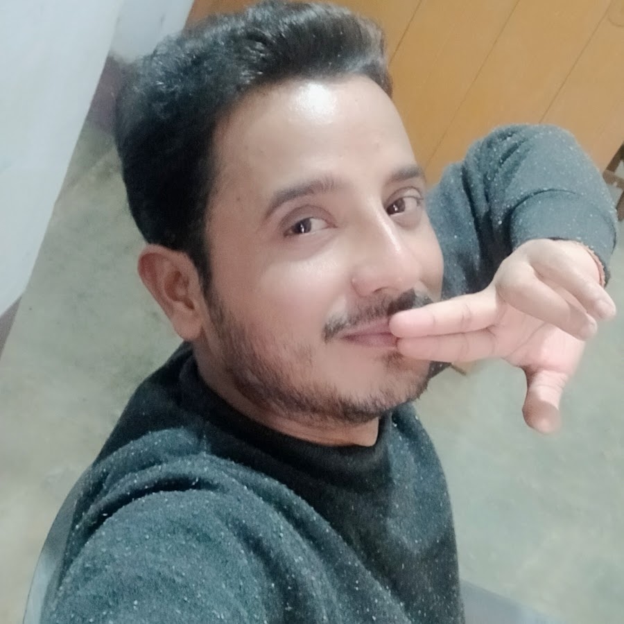 AMLnZu-M-B-EptgTI2s1x1wUv1WrHSXq2ZYQ3LCW4guM=s900-c-k-c0x00ffffff-no-rj