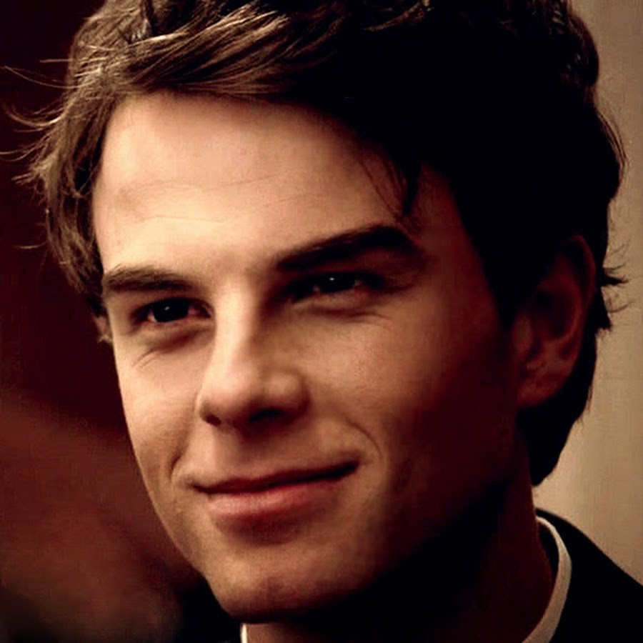 AMLnZu-M5t0nx-mUvcrlao5hdc1RGWEidq5VyqPQqXRg=s900-c-k-c0x00ffffff-no-rj