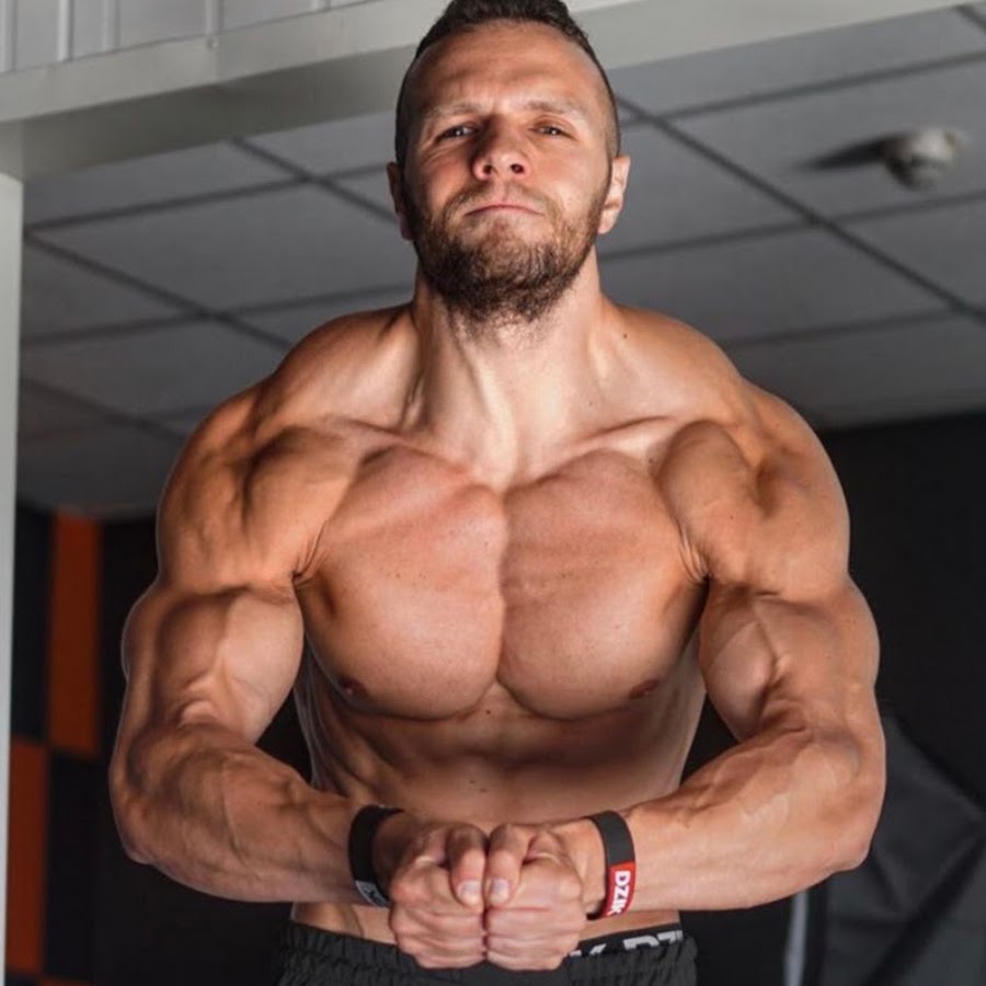 AMLnZu-MM4GaGw28cvAyG5qs4P_BNiErpH7BRuD9yBQo=s900-c-k-c0x00ffffff-no-rj