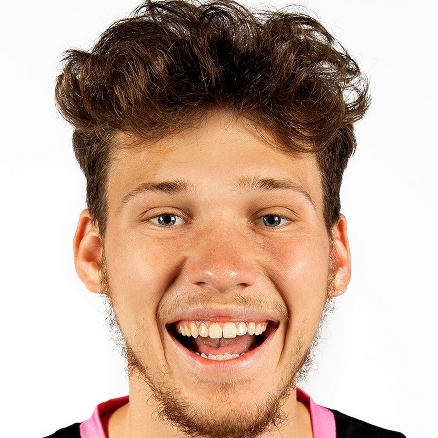 AMLnZu-SfekCekt4S30SxrKQInEF7XQviwMsDDyWXLlP=s900-c-k-c0x00ffffff-no-rj