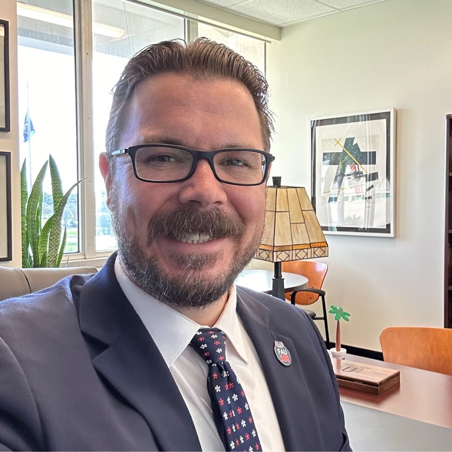 AMLnZu-VM-0QNLz7dw0I3BrS5Pdiceq-gsYJ9vbPmSQ3Ogk=s900-c-k-c0x00ffffff-no-rj