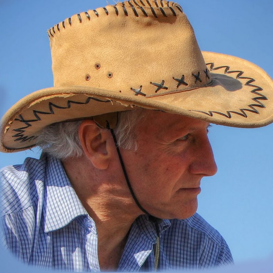 AMLnZu-W95Xu_KRkNHoLSvaAgJyeh0coLxsi8Dq2feFj=s900-c-k-c0x00ffffff-no-rj