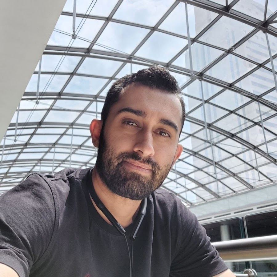 AMLnZu-ajFjhJivQBxMA3zA0a8GaU0Co7HDw1JXb_w8jrQ=s900-c-k-c0x00ffffff-no-rj