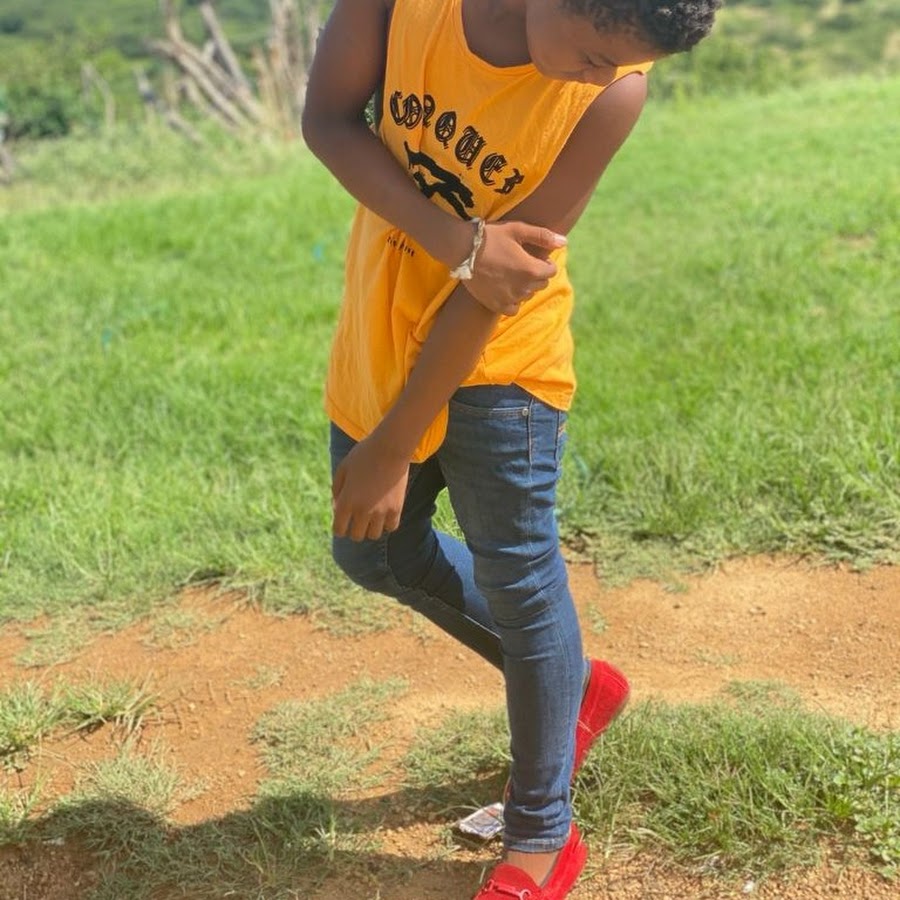 AMLnZu-bF382tal7DCa1JNhpj-K5iP-MO4OJJfI4xdcK=s900-c-k-c0x00ffffff-no-rj