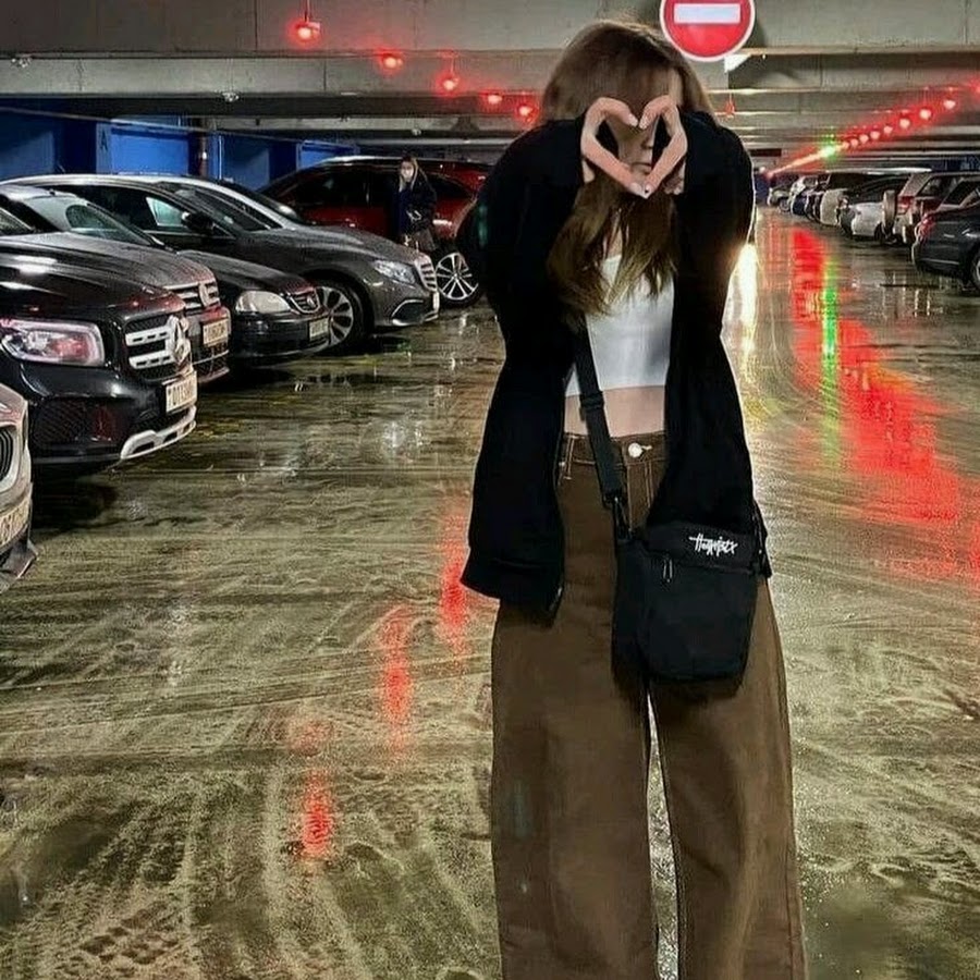 AMLnZu-bzmHVEsdg9_4gPj3Jjxgk2sTI3I9uChCYFw=s900-c-k-c0x00ffffff-no-rj