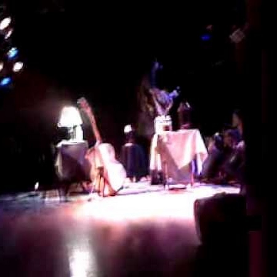 AMLnZu-cXmKIm7JGpo9vlM_QMBCC9WsILAWziIFGqVH6=s900-c-k-c0x00ffffff-no-rj