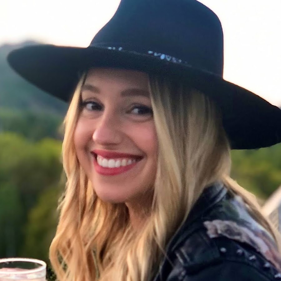 AMLnZu-cx7pXa_9x_TB6sd3VFlp8JGeBllFWMhZXWNL1vrU=s900-c-k-c0x00ffffff-no-rj