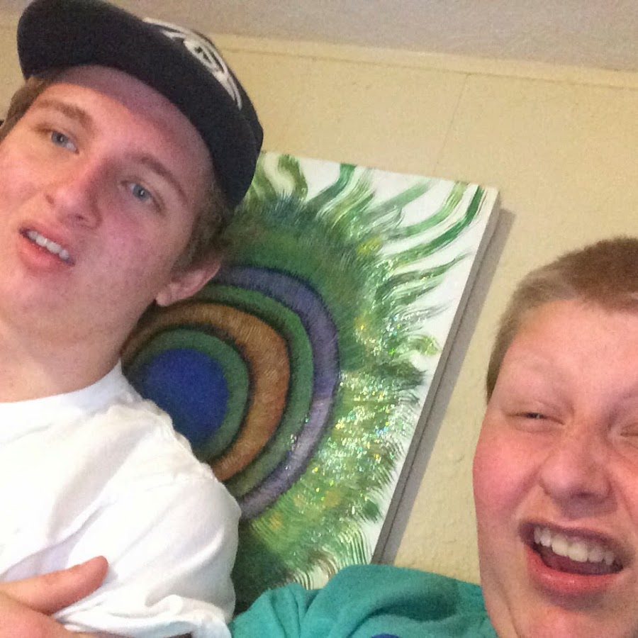 AMLnZu-jfdHYcIB6i5DOFutXiINI9aOqd1yICtWJjwAz=s900-c-k-c0x00ffffff-no-rj