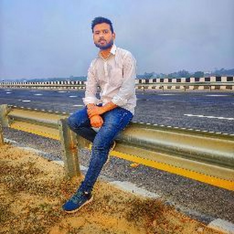 AMLnZu-oWq_wjirTMvqqMaGudruPiBAgid0W4jEguIlfmg=s900-c-k-c0x00ffffff-no-rj