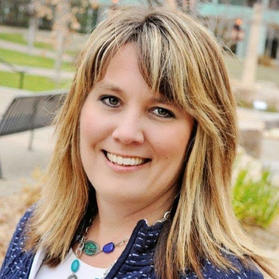 AMLnZu-pMKVUCVbPFTDU845Pm8vdJHQWN9e3FIin-V4t9A=s900-c-k-c0x00ffffff-no-rj