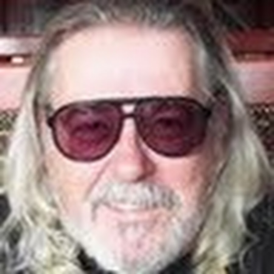 AMLnZu-pcMOPy3rscLDiMmjxbytVdExFct0f51DryyBO=s900-c-k-c0x00ffffff-no-rj