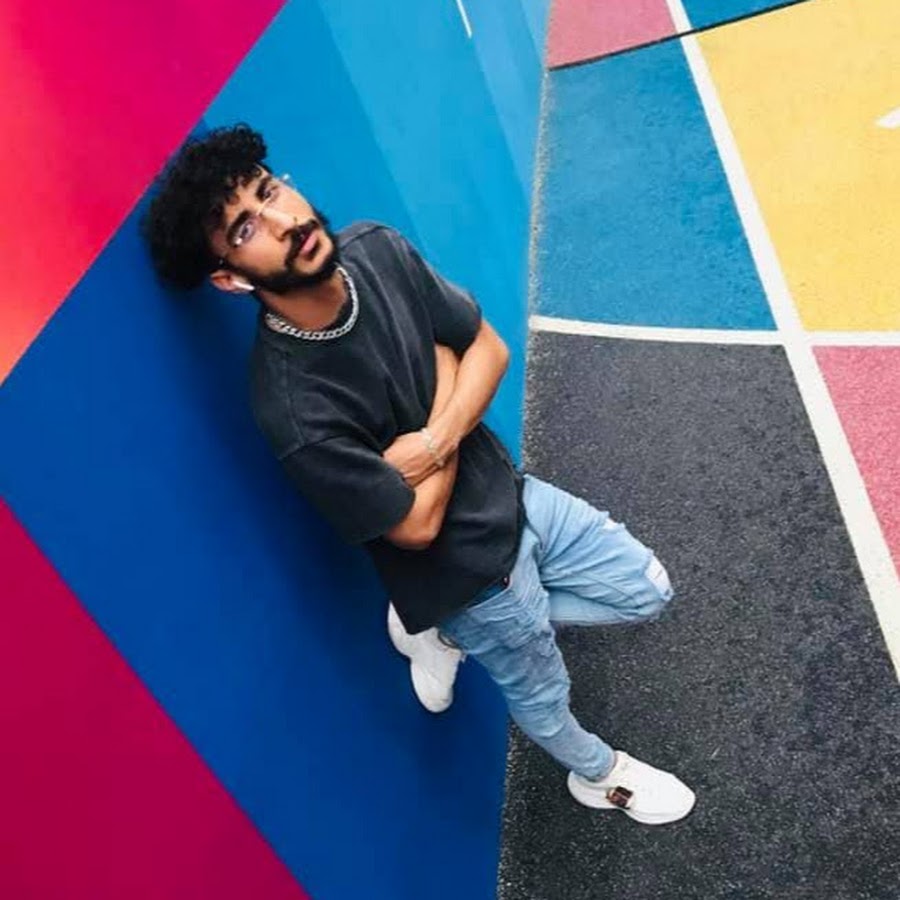 AMLnZu-qIMmk0oIeVKThF8K17sNmFE_Ty88W0WHP4pH6=s900-c-k-c0x00ffffff-no-rj