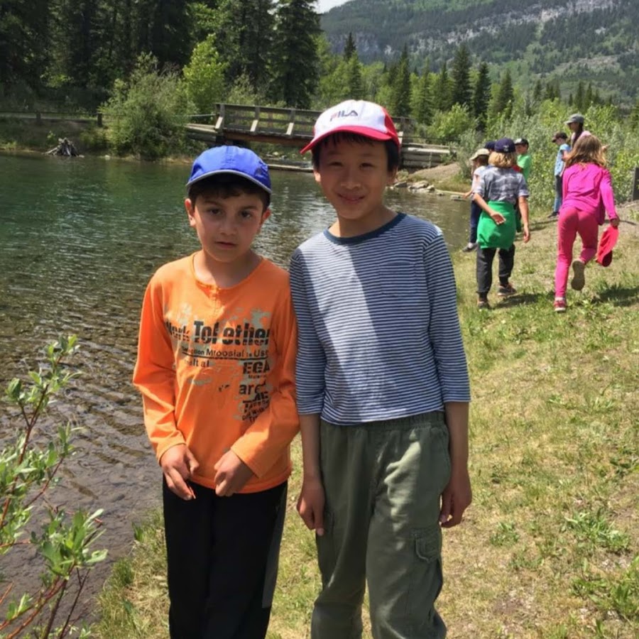 AMLnZu-rPiO9MBHKf619QjdvRA1sopp1sRY_1nVRgsJD=s900-c-k-c0x00ffffff-no-rj