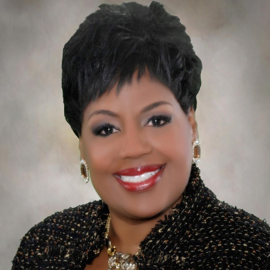 AMLnZu-t2IM8qt_LK0mJQzOgNNZKukWujNfALiGeayvn=s900-c-k-c0x00ffffff-no-rj