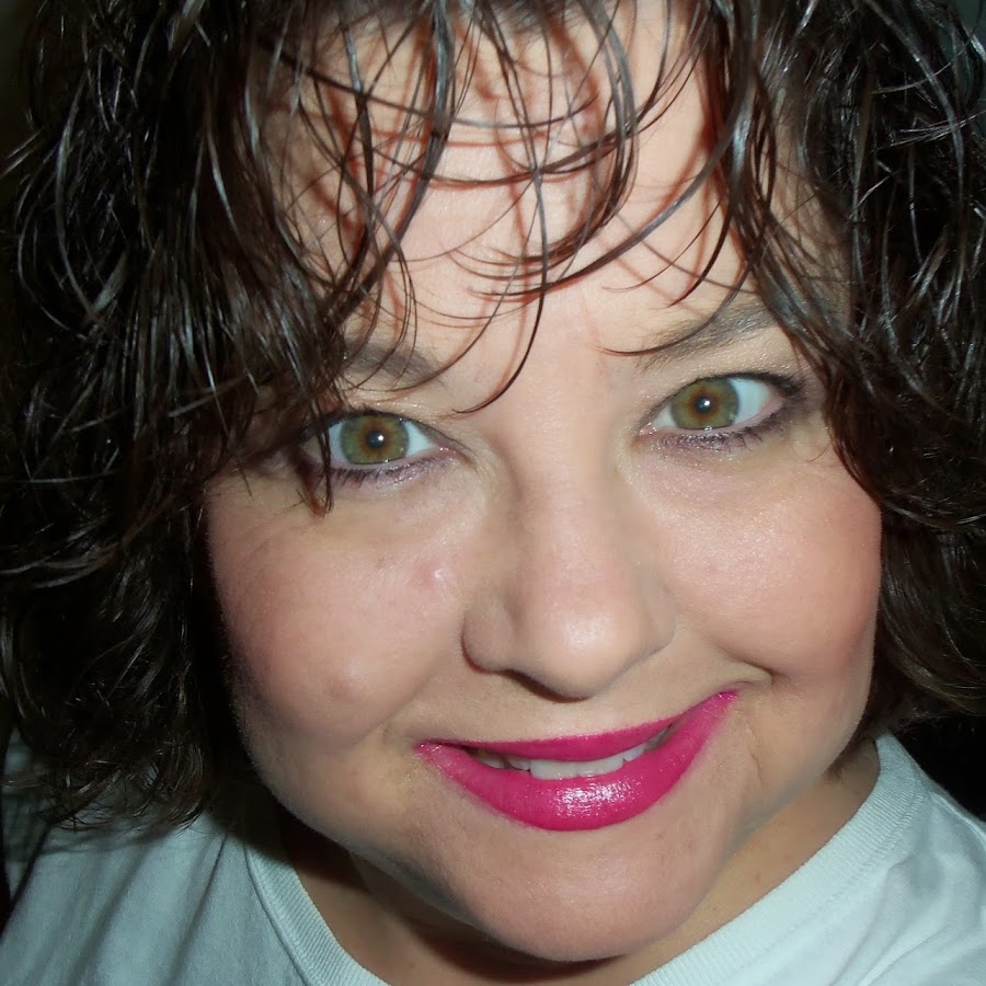 AMLnZu-ved2Ju8U4knnQpS7zgHA3yhiB1P-hbma5sCp24Q=s900-c-k-c0x00ffffff-no-rj