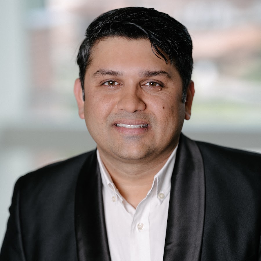 AMLnZu-wIval_KjQyKSZNAvCM0UVnNvnlj-h14nhCJibxaw=s900-c-k-c0x00ffffff-no-rj