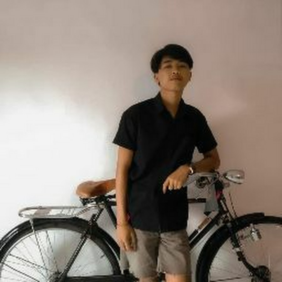 AMLnZu-wtCyqMADZ0dc04_b3Q1Fngh6t3r_5DsU01ZOF=s900-c-k-c0x00ffffff-no-rj