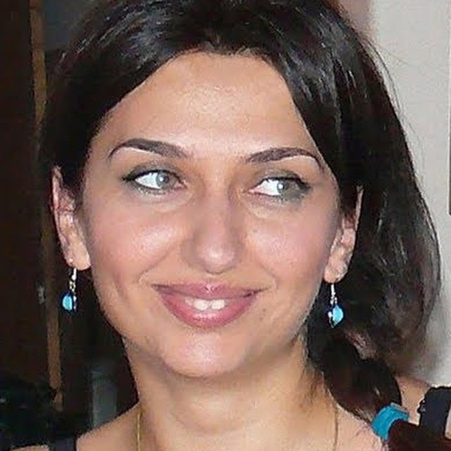 AMLnZu-zlvLTcnwWxKCLm3vqK5DWt-umLfd2H3F7SPIi=s900-c-k-c0x00ffffff-no-rj