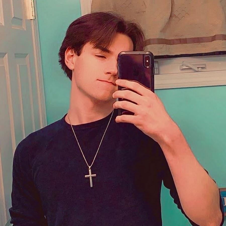 AMLnZu8-1AmLiyLAy7HwDSyM4GXZvxQfAv5bAFae9vyP=s900-c-k-c0x00ffffff-no-rj