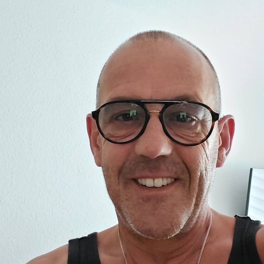 AMLnZu82qm9KeadfuKkiD2BhW9wZSSAqBaUqzSAhuDGK1A=s900-c-k-c0x00ffffff-no-rj