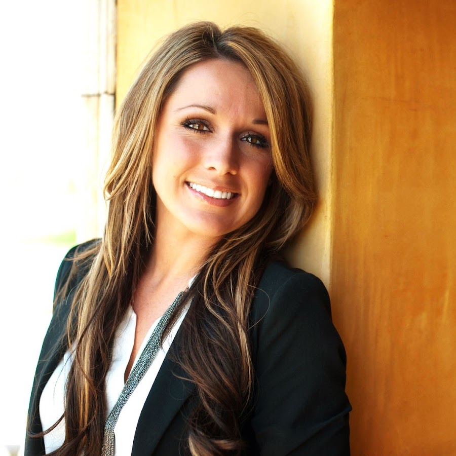 AMLnZu82xVk9W_m0NMD5YYN41FhDP2hudIC6XyL_vY9K=s900-c-k-c0x00ffffff-no-rj