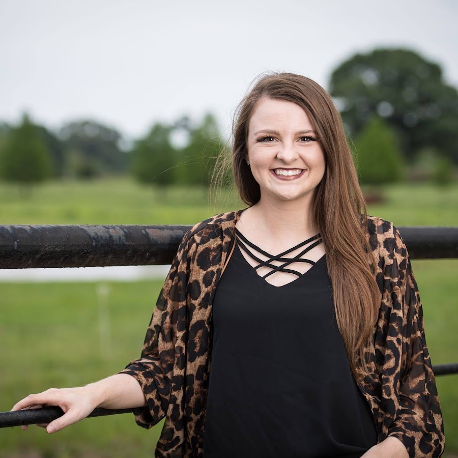 AMLnZu83istKw_0c_pEohCkIuep8pcUbmnJGIiONuraGLA=s900-c-k-c0x00ffffff-no-rj