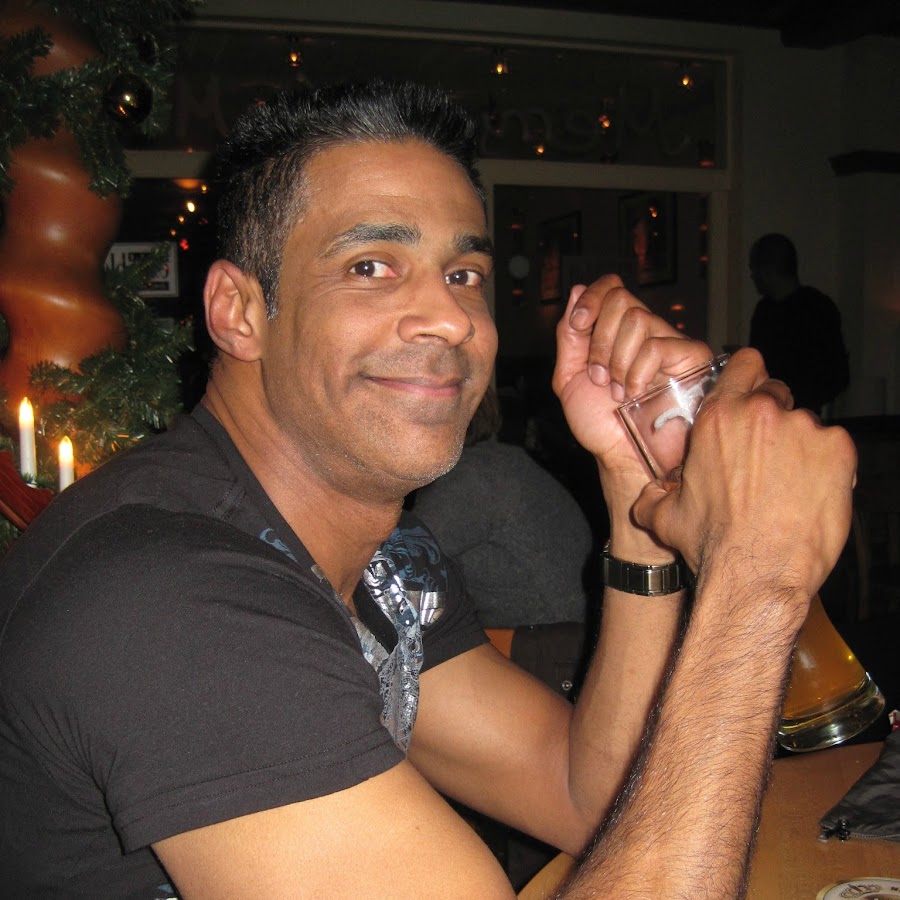 AMLnZu84DHp89ywr13BqUfZIBB0GGqa_wpLGF7LH2oA1=s900-c-k-c0x00ffffff-no-rj