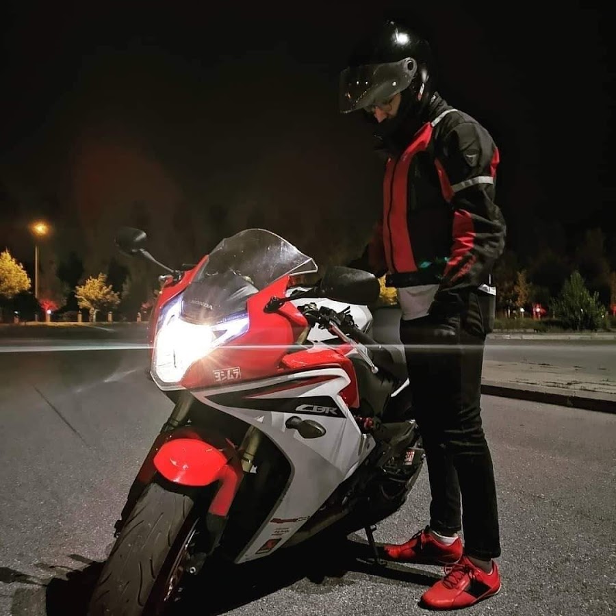 AMLnZu84fj6Kp_neiFXxaTHLsxA09riedgH3XPlZtMswew=s900-c-k-c0x00ffffff-no-rj