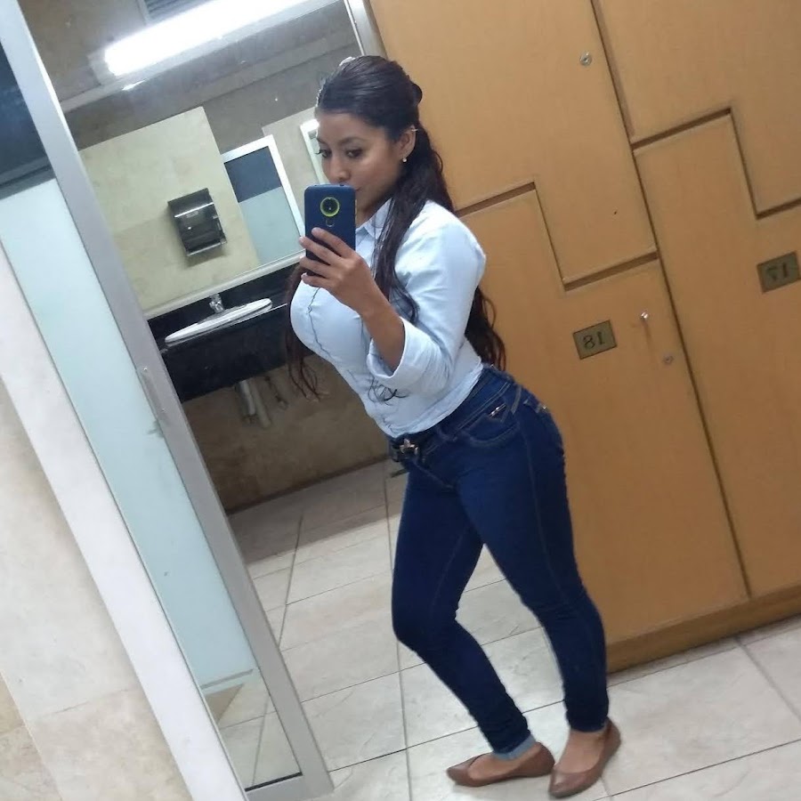 AMLnZu854ziJBIfxB1f7zbo2E022rgy9yDGbDEsTR1O5udA=s900-c-k-c0x00ffffff-no-rj