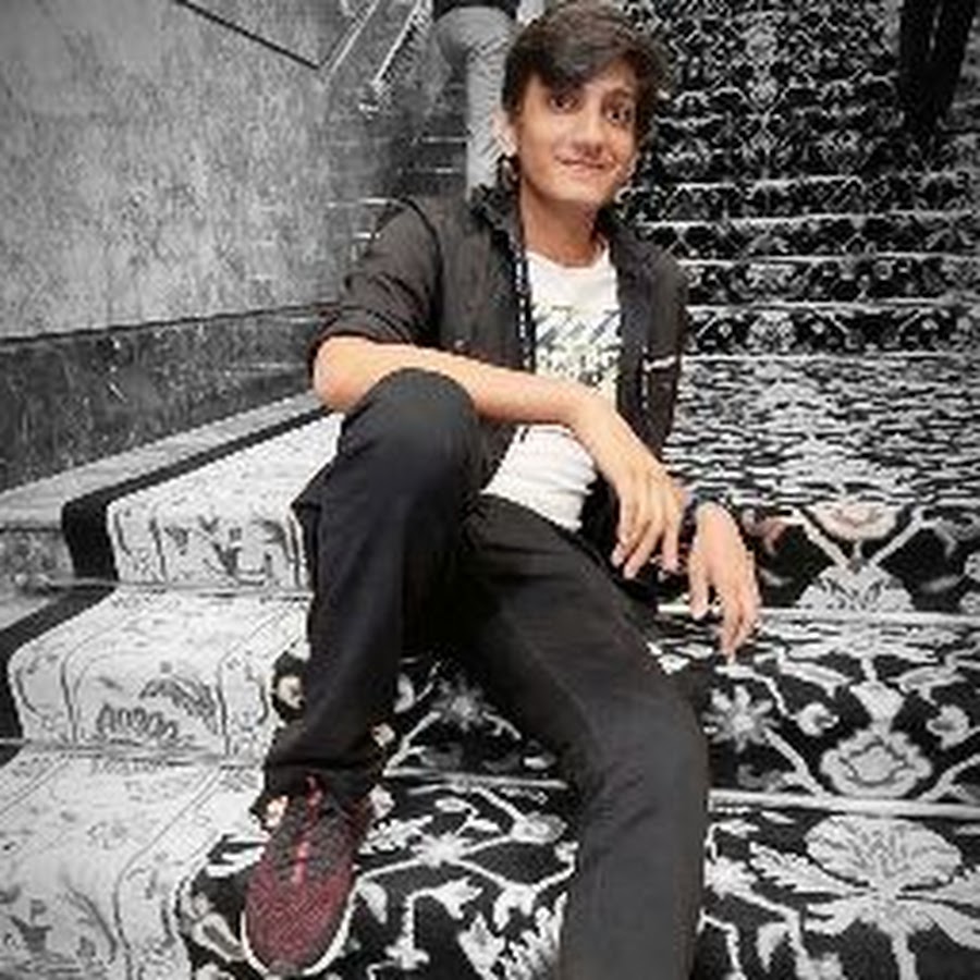 AMLnZu86FbuJ8sfkwarkXZ9WS4XKL00SxdILaFH-Q_Ewgg4=s900-c-k-c0x00ffffff-no-rj