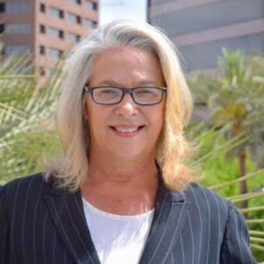 AMLnZu86cDbg4UFKHoTr-yng8kJIZxBRyvwEZBqDBDlqyw=s900-c-k-c0x00ffffff-no-rj