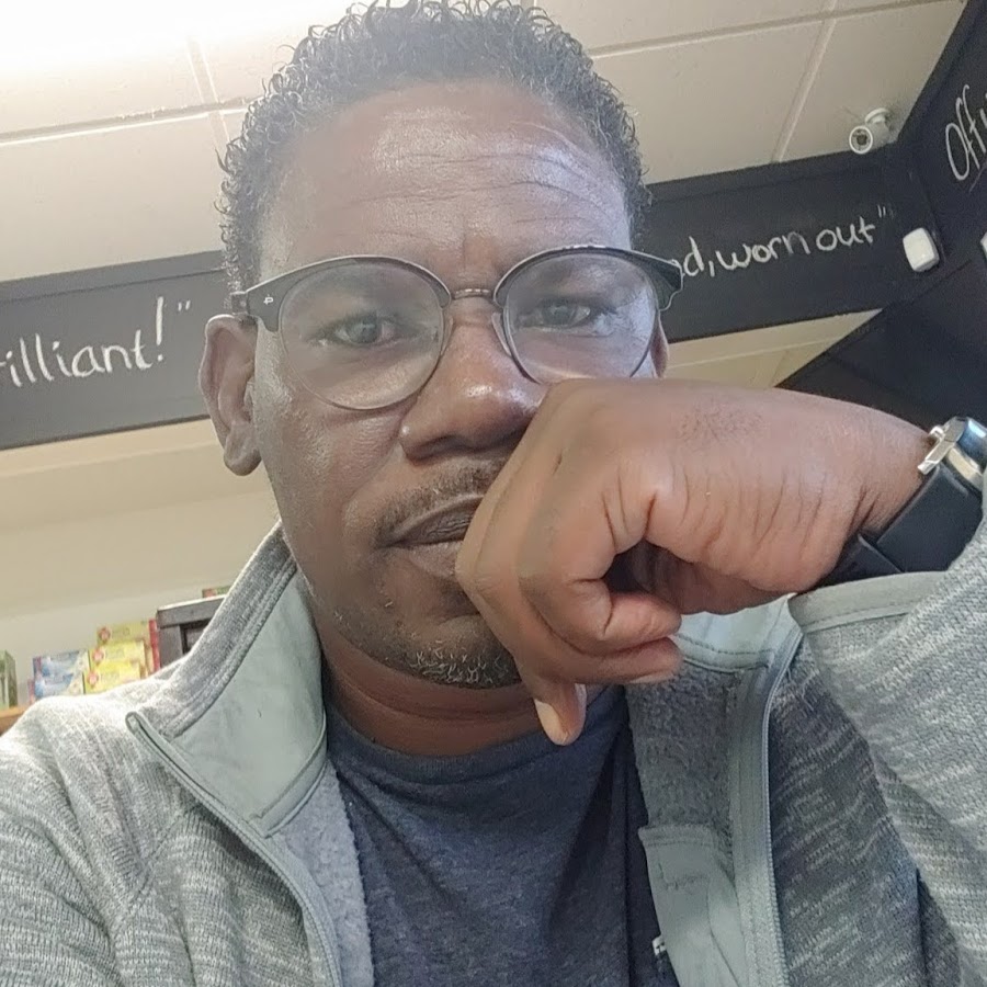 AMLnZu86i-NcI0tjZkoF6GYHYW_27kbmk2YbOLzsu2mUAg=s900-c-k-c0x00ffffff-no-rj