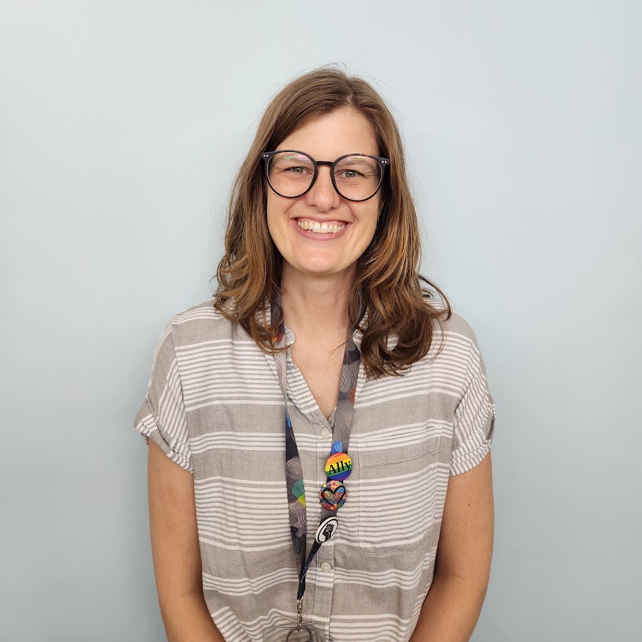 AMLnZu8DYF43kV1JzZ0QVHDmFTMwrEjJAhfVoEQye0UEsw=s900-c-k-c0x00ffffff-no-rj