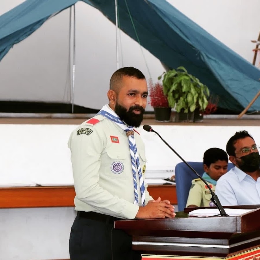 AMLnZu8ElsWtlmYOI_KRyKmYhGnT0z-jZ0vFPi5nqtdrGA=s900-c-k-c0x00ffffff-no-rj