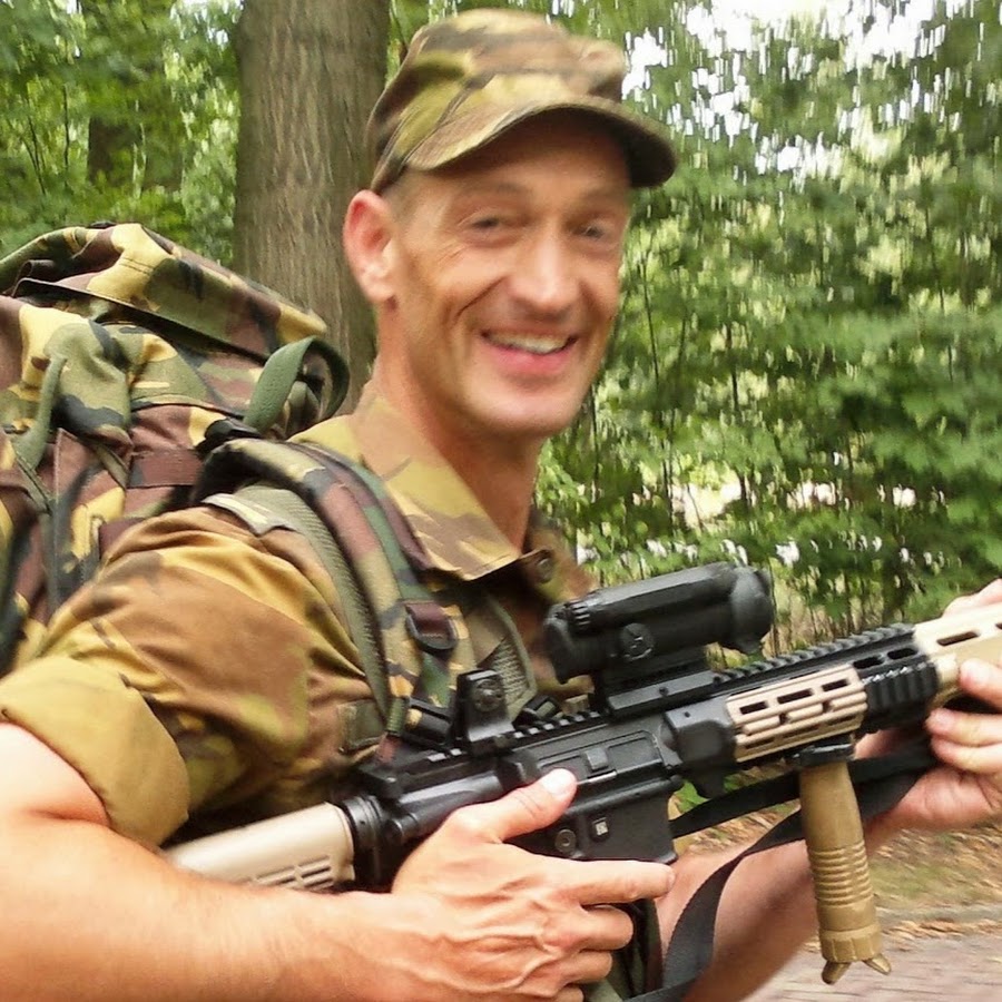 AMLnZu8M1N5HnP8pD-KqJCNdJ8heQ6MPpvqz6Tyggn_l=s900-c-k-c0x00ffffff-no-rj